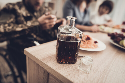 Signs of Veteran Alcohol Abuse | Desert Hope Treatment Center